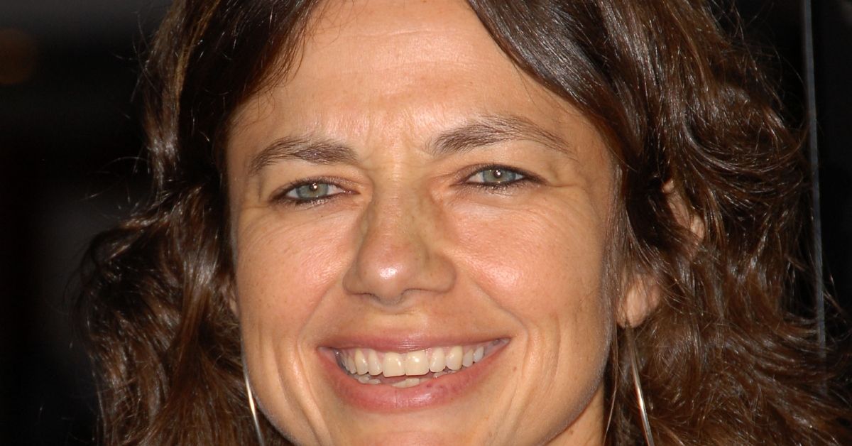 Justine Bateman Completely Changed Her Life After Playing Mallory On ...