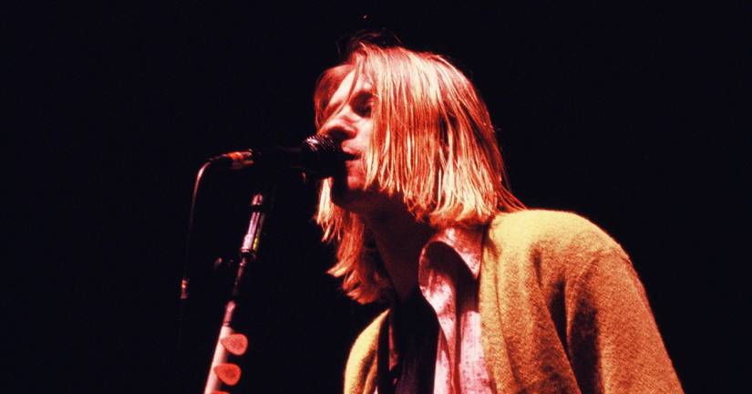 Kurt Cobain Stopped His Concert To Protect A Female Fan In His Audience ...