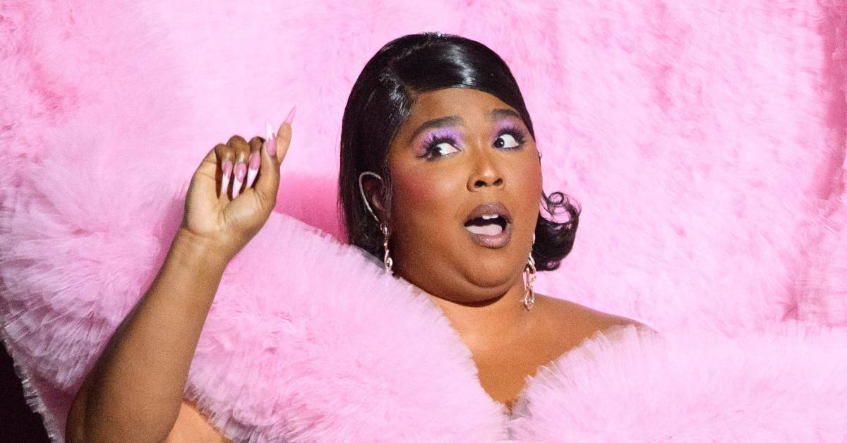 Fans Angry At Grammys For Inviting Lizzo To Present After She’s Hit ...