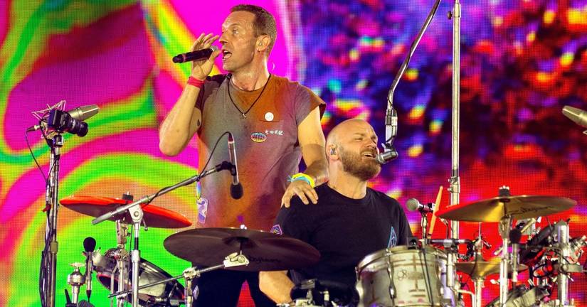 How Much Does Coldplay Make Per Concert? The Truth About Chris Martin ...