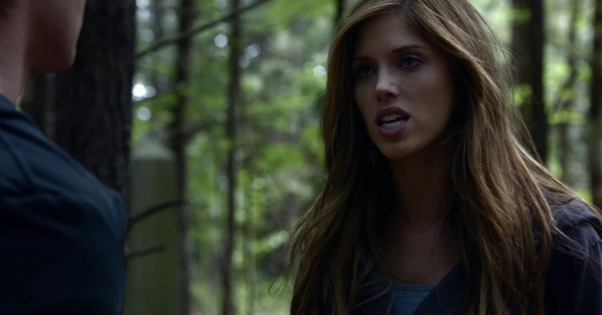 The Vampire Diaries Star Kayla Ewell’s Life And Career Are Drastically ...