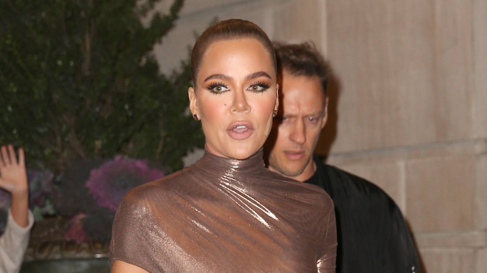 Khloe Kardashian Fans Have Heartbreaking Response To Trolls Who Call ...