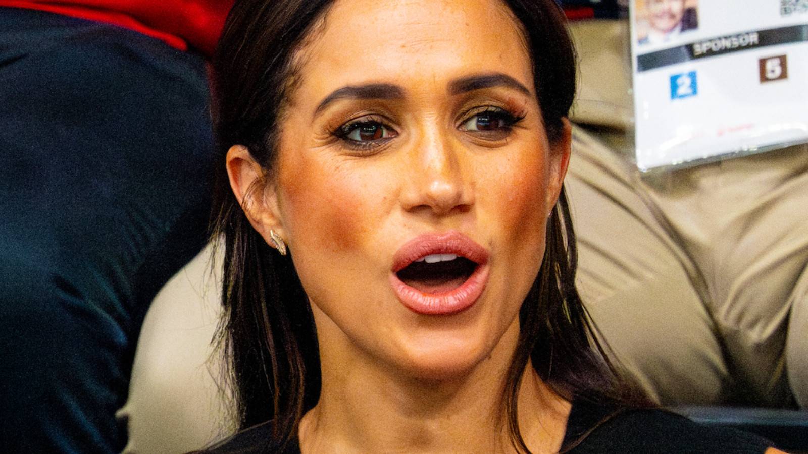 Meghan Markle Spotted Without Wedding Ring As She Refuses To Address ...