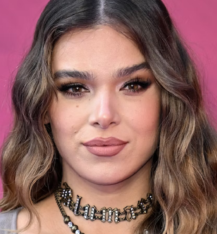 Hailee Steinfeld | TheThings