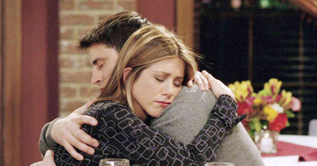 A Scene With David Schwimmer And Jennifer Aniston On Friends Turned ...