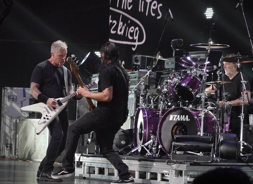 A Look At The Feud Between Metallica And Guns 'N Roses