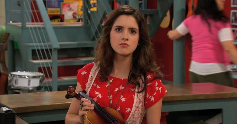 Did Laura Marano Absolutely Hate Starring On Disney’s Hit Series Austin ...