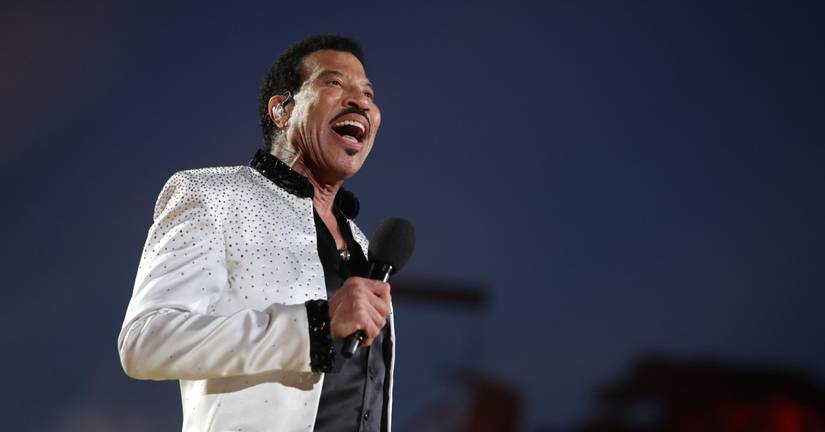 Lionel Richie's Net Worth Is Absolutely Absurd And So Are His ...