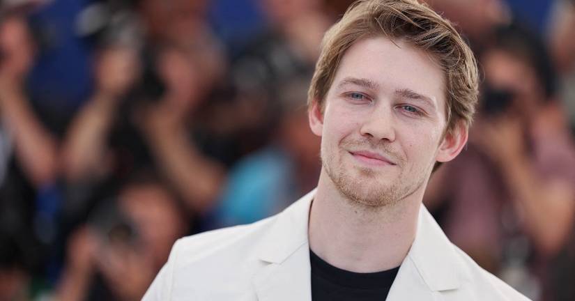 This Taylor Swift Song May Have Predicted Her Breakup With Joe Alwyn ...