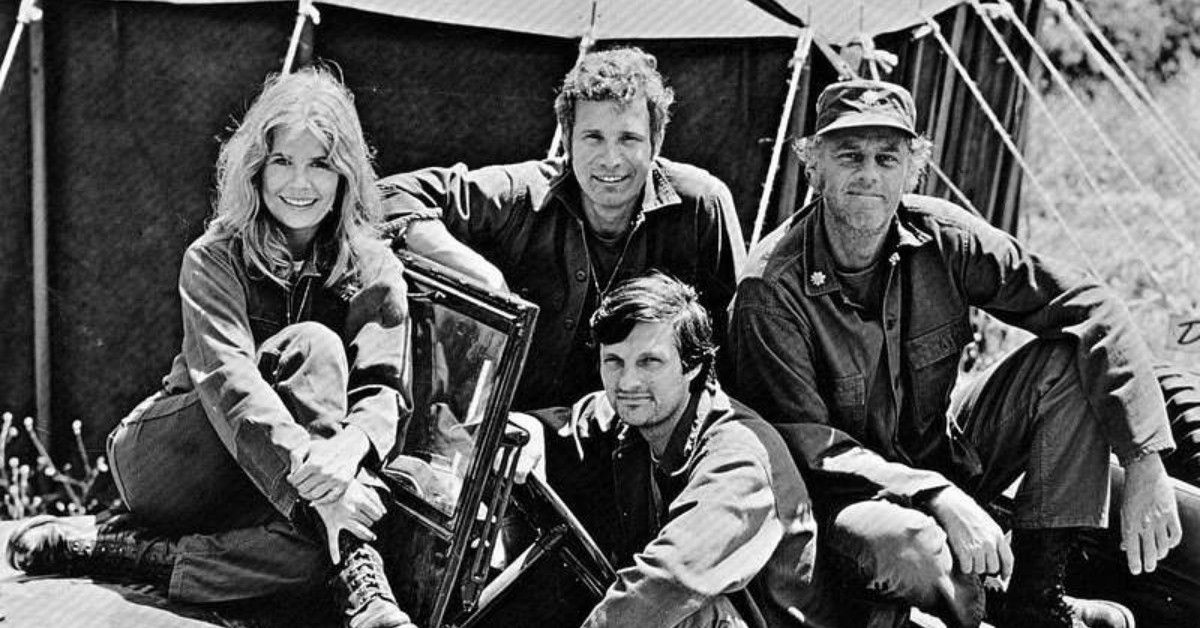 M*A*S*H Actor Alan Alda Broke A Record As One Of The Highest Paid TV ...