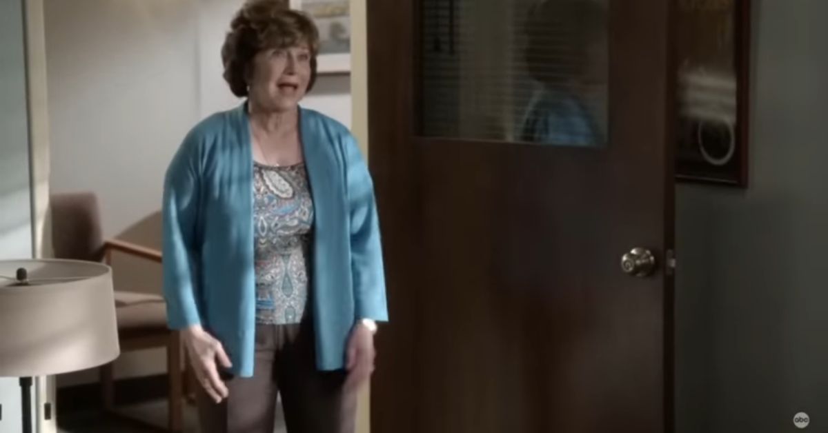 Not Every Frasier Cast Member Was Worth A Fortune When They Died