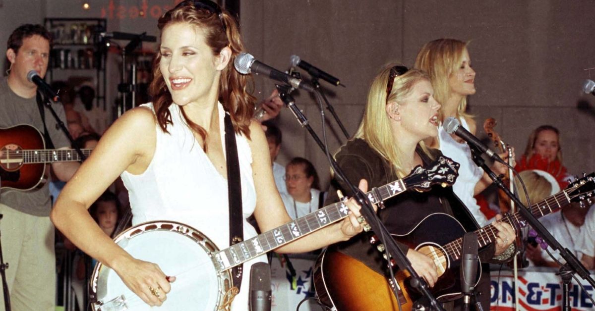 Who Inherited Chicks Member Laura Lynch’s Huge Estate After The ...