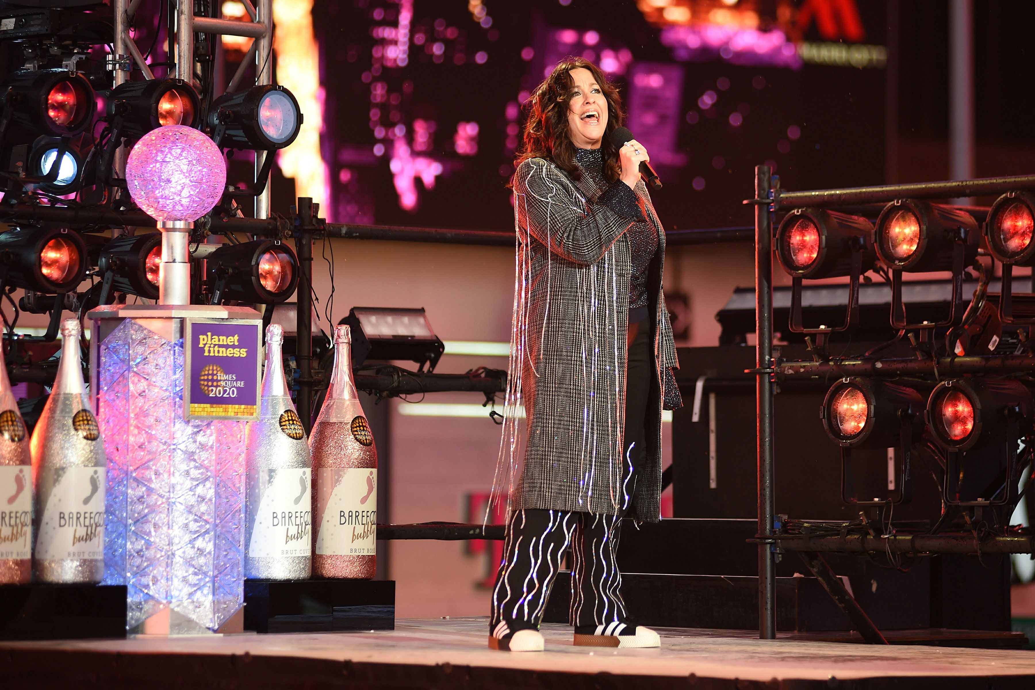 Dave Coulier Revealed The One Detail That Convinced Him Alanis ...