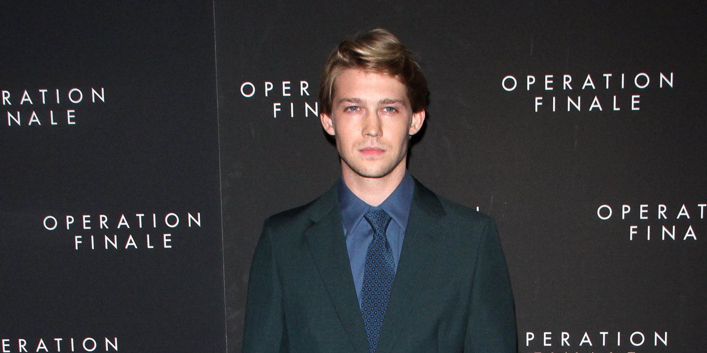 20 Things To Know About Joe Alwyn Before He Met Taylor Swift