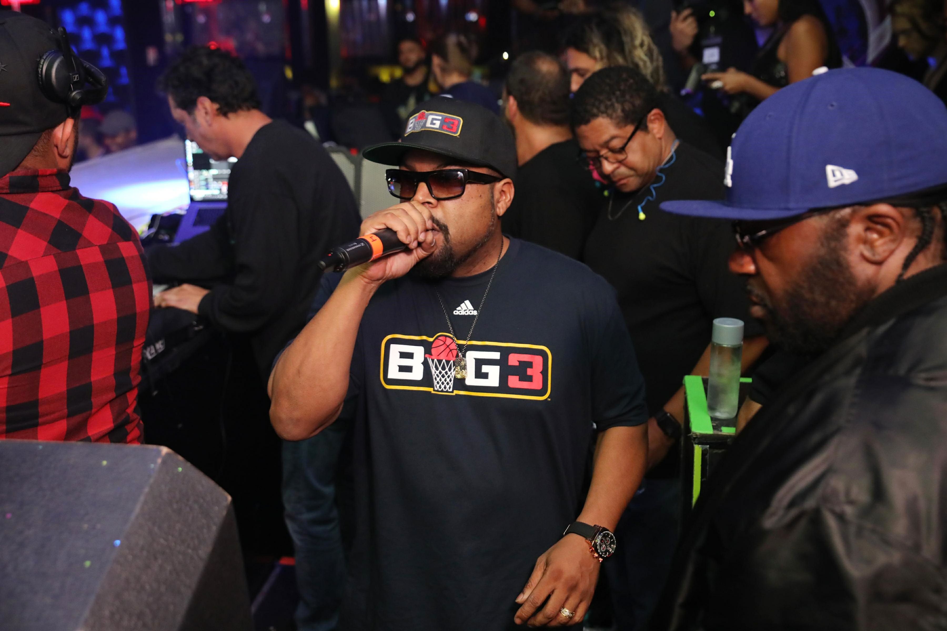 Fans Praised Ice Cube For Revealing Why He Got Banned By The View Fans Praised Ice Cube For Revealing Why He Got Banned By The View