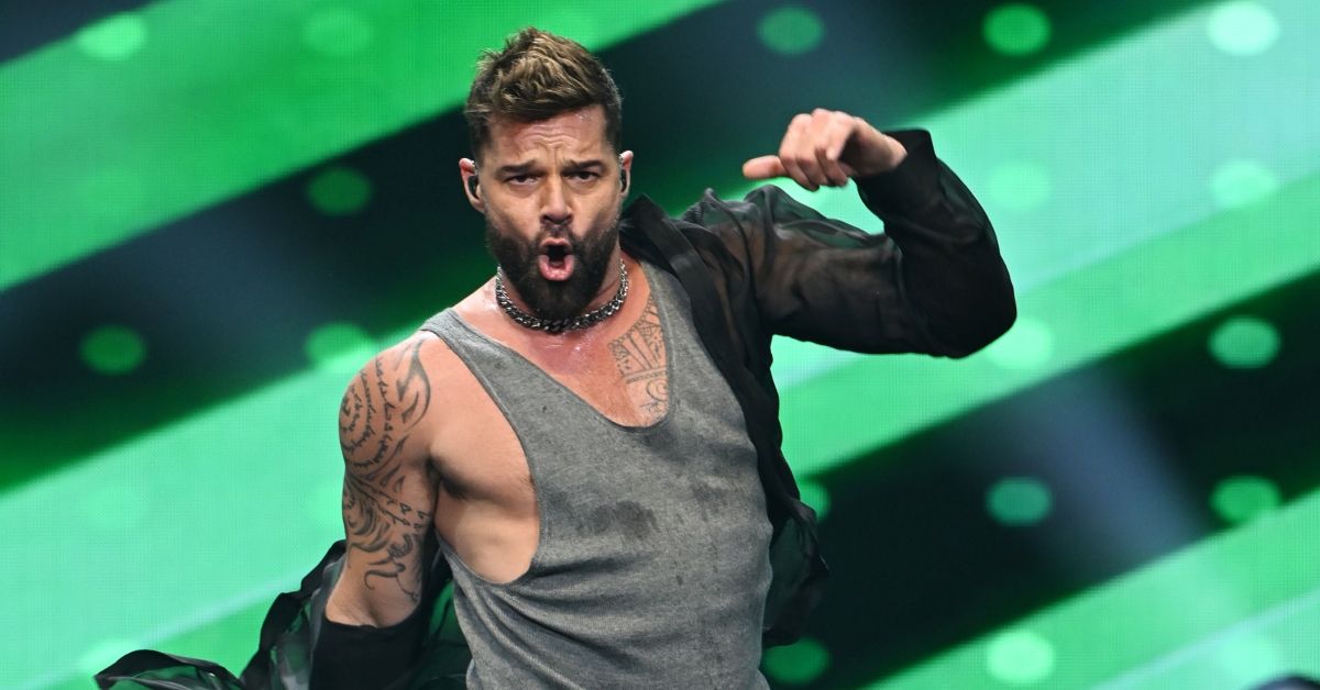 Joy Behar Confronts Ricky Martin About His Foot Fetish During An ...