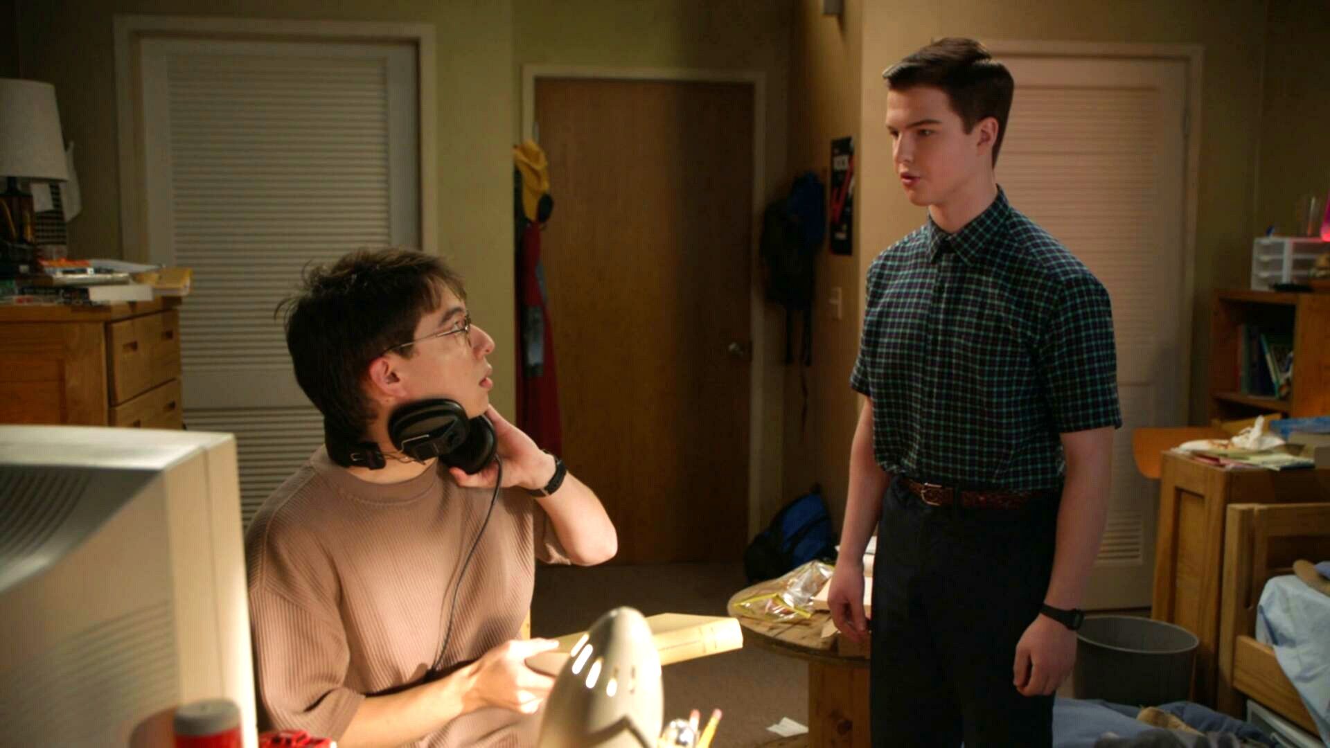 Sheldon Cooper Loses Millions On Young Sheldon After Selfishly Pursuing ...