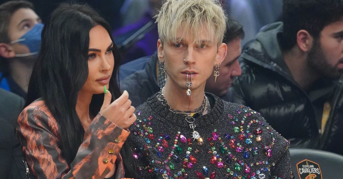 Megan Fox And Machine Gun Kelly Indulge In Some PDA At Festival After ...