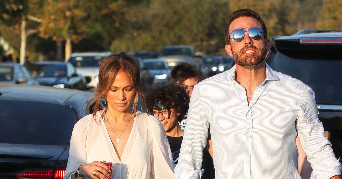 Jennifer Lopez Reportedly Getting Closer To Her Step-Kids To Fix Things ...