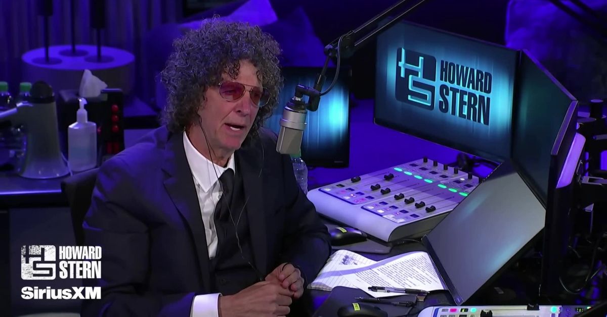 Howard Stern Bashes Where Anna Wintour Donates The Met Gala Money While ...