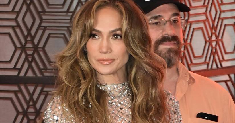 Jennifer Lopez Reportedly Angry Ben Affleck Confides In Jennifer Garner ...