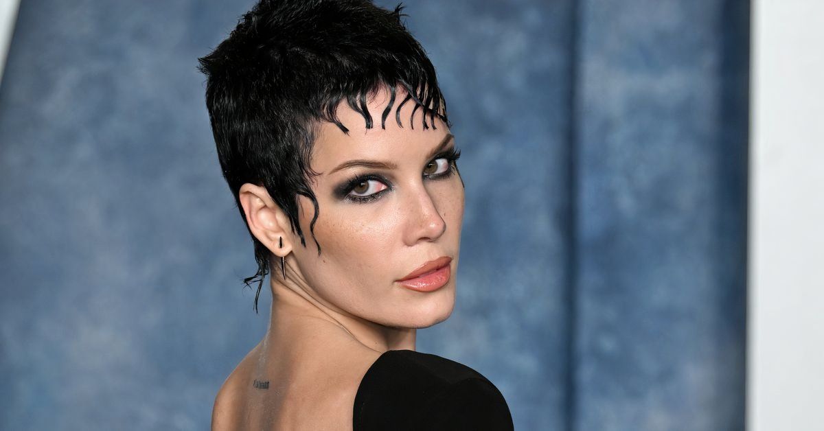 Halsey Opens Up About Life-Threatening Illness She Battled For Years