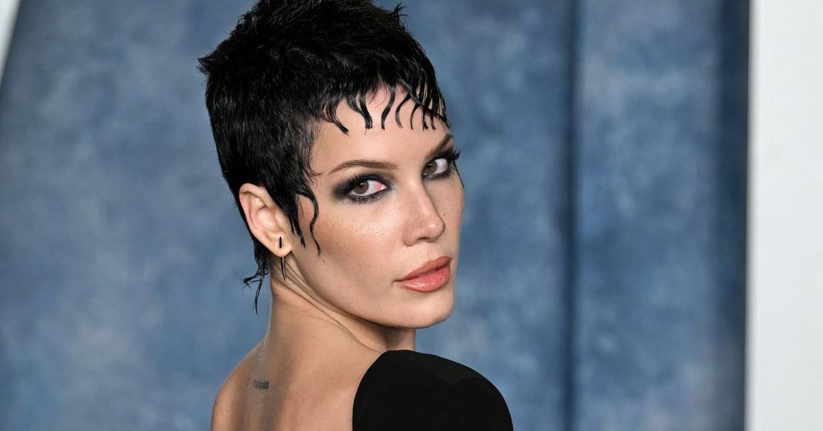 Halsey Opens Up About Life-Threatening Illness She Battled For Years
