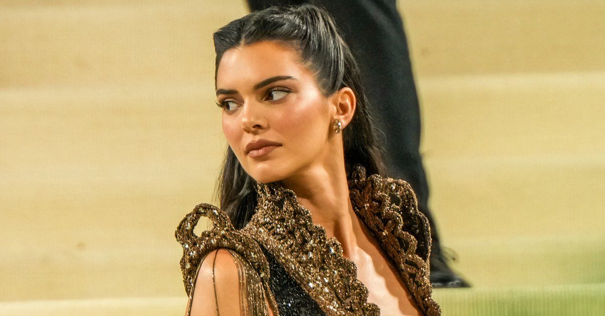 Kendall Jenner And Bad Bunny Reportedly Ready To Commit To Each Other ...