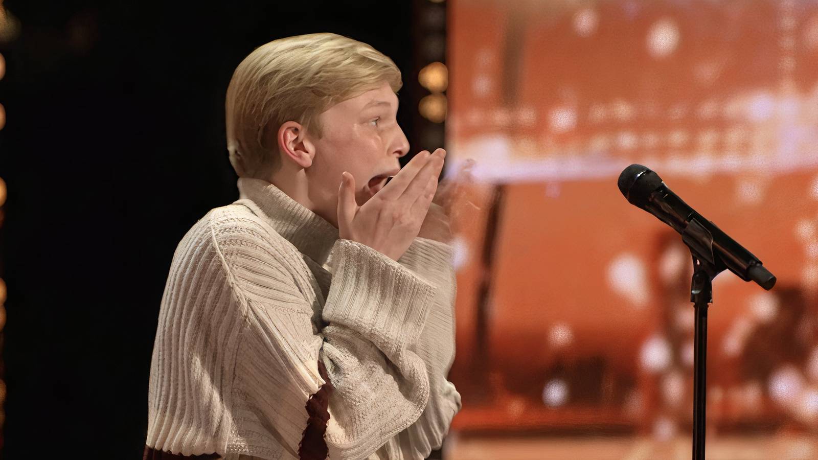 Howie Mandel Stunned By Reid Wilson’s AGT Cover Of ‘You Don’t Own Me’
