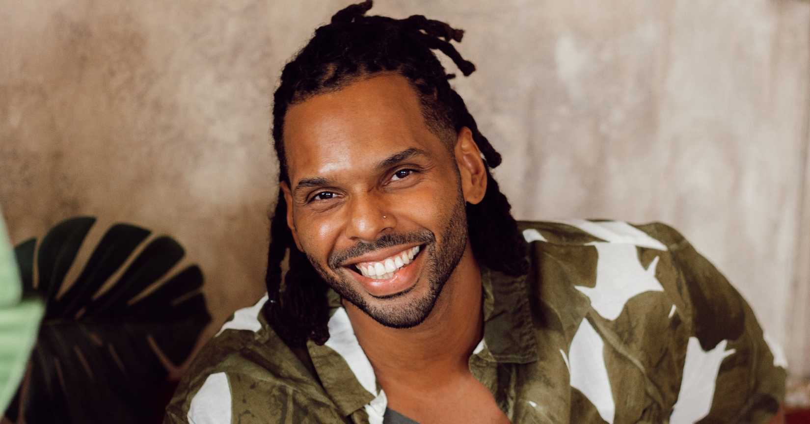 An Exclusive Interview With Too Hot To Handle's Intimacy Coach Brenden ...