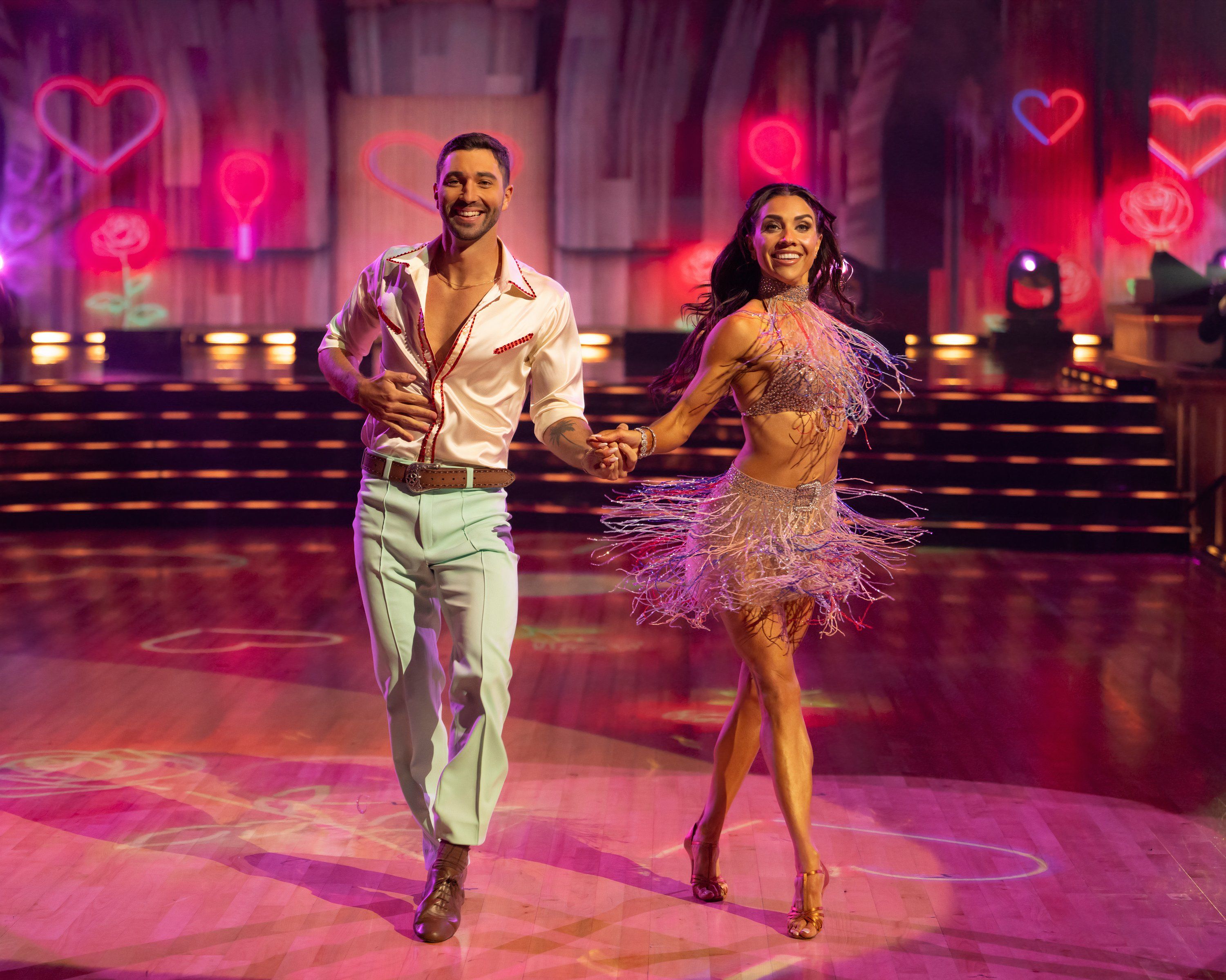 Kelsey Anderson Unbothered By Joey Graziadei's Chemistry With Dancing ...