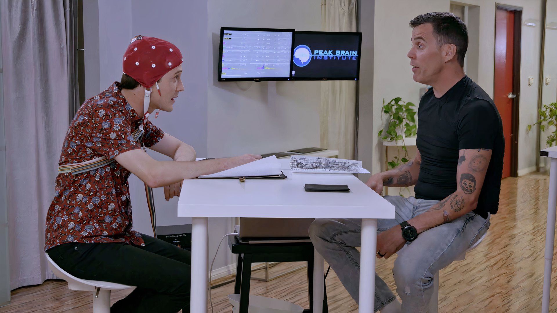 Hollywood Medium, Tyler Henry Once Received A Brain Scan To Prove He ...