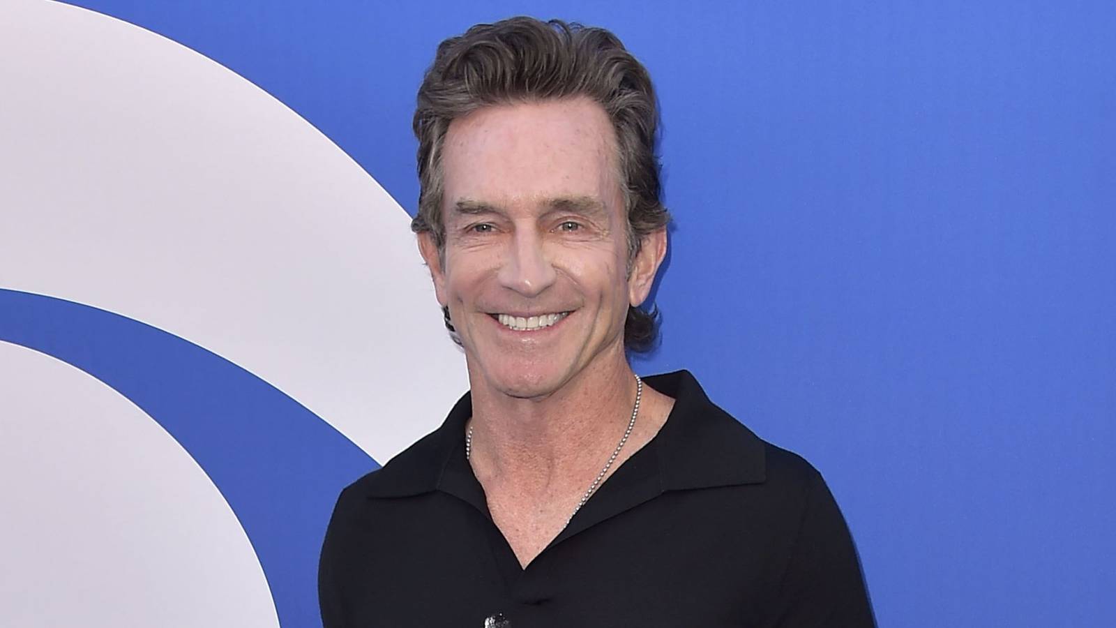 Survivor's Jeff Probst Reveals Why The Show Decided To 'Back Off ...