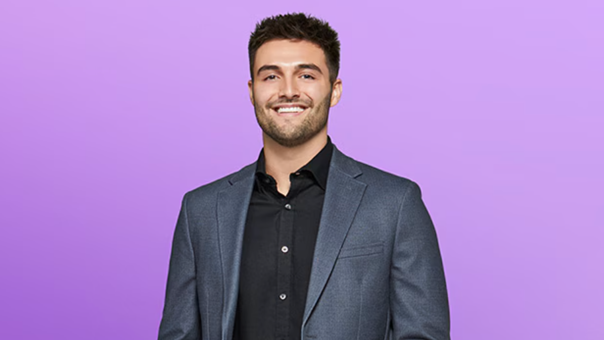 Joe Explains His 'Incoherent' Scene On Love Is Blind